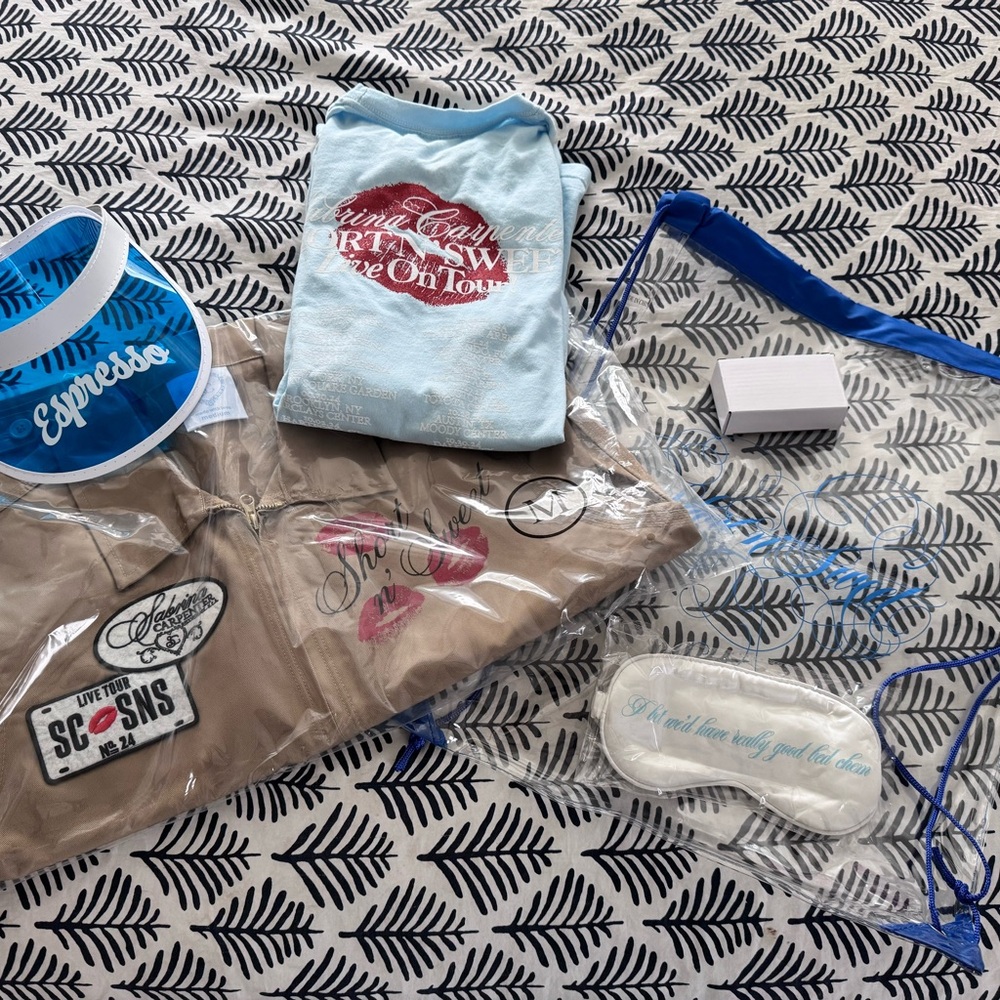 Sabrina Carpenter Short And Sweet Tour Merchandise Bu… - Gem